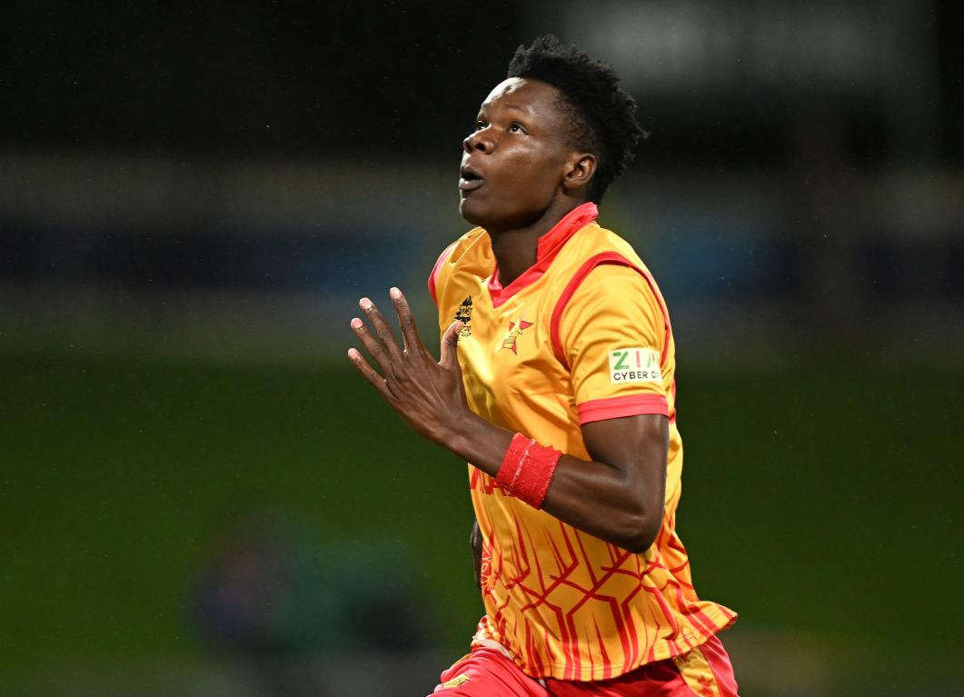 IPL 2025: RCB Sign Blessing Muzarabani As Temporary Replacement For ...